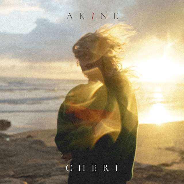 Akine presenta el sencillo «Cheri» (Ucrania) – R+